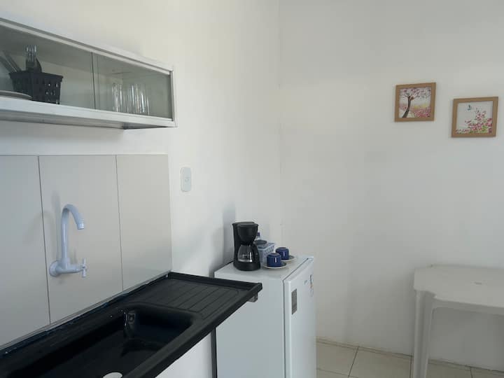 Kitnet Econômica Em Porto Seguro - Porto Seguro