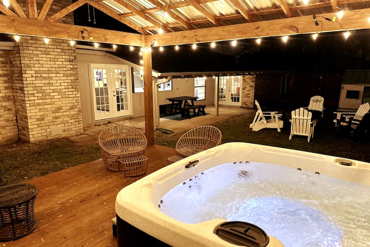 The Butterfly Haven Retreat 3 Bedrooms 3 Baths - Grand Prairie, TX