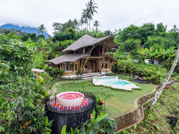 Magic Hills Bali - Majestic House - Eco Lux Lodge - Sidemen