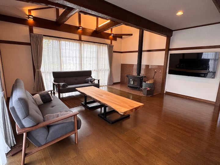 5 Peaks Chalet - Hakuba