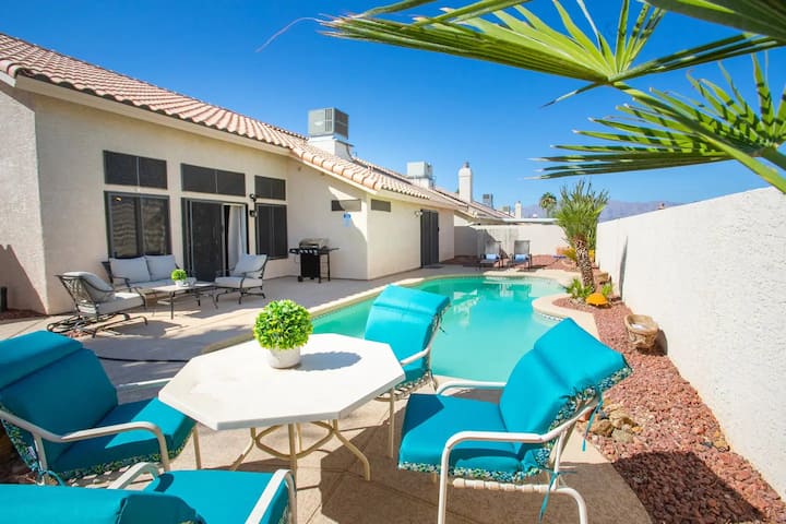 5bd Stunning Home W/pool And Billiard Room! - Las Vegas, NV