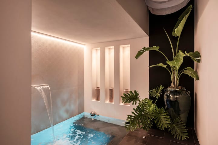 Palazzo Biancofiore Suite Piscina Idromassaggio - Ostuni