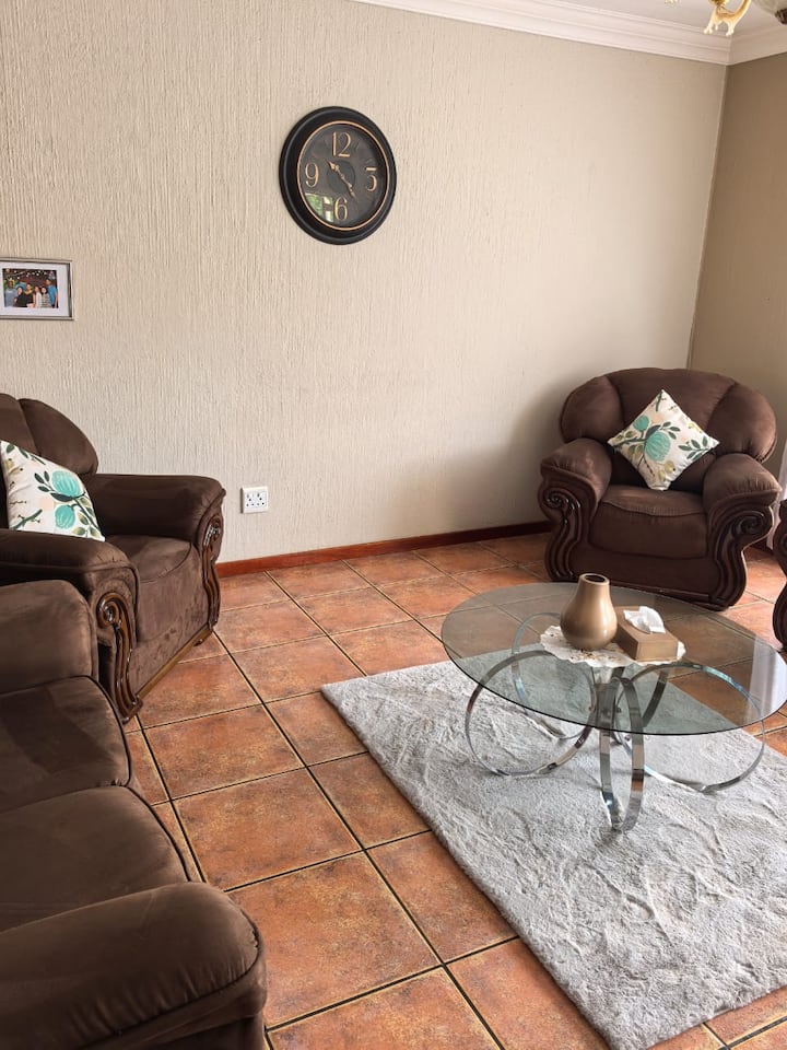 Airbnb Silkwood Sheets - Benoni