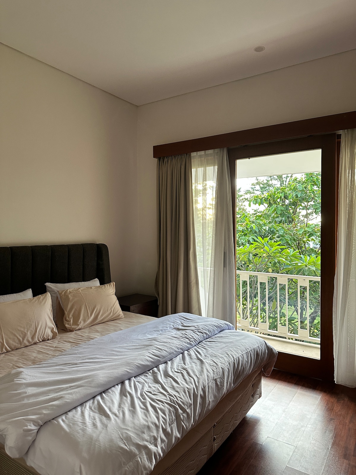 Ella House No. 3, Sentul City - Houses for Rent in Kecamatan Babakan ...