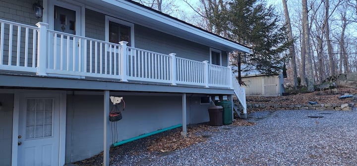 Beechwoods Bungalow - Range Pond State Park, Poland Spring