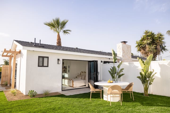 New Surf Break Coastal Cabana - Encinitas, CA
