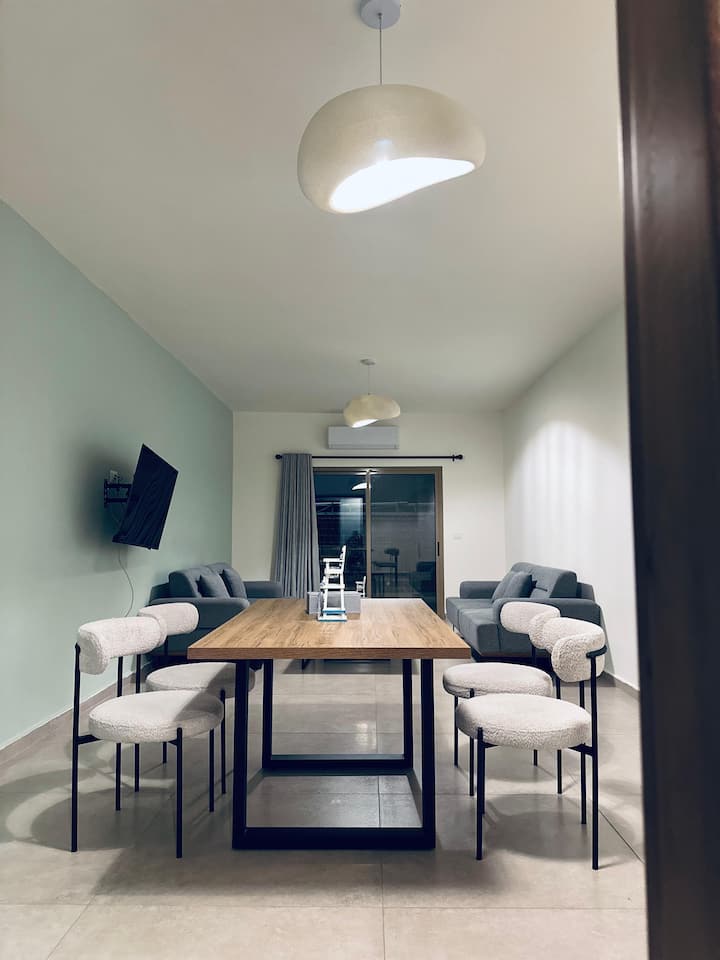 Pearl: Central Stay In Batroun - Lebanon