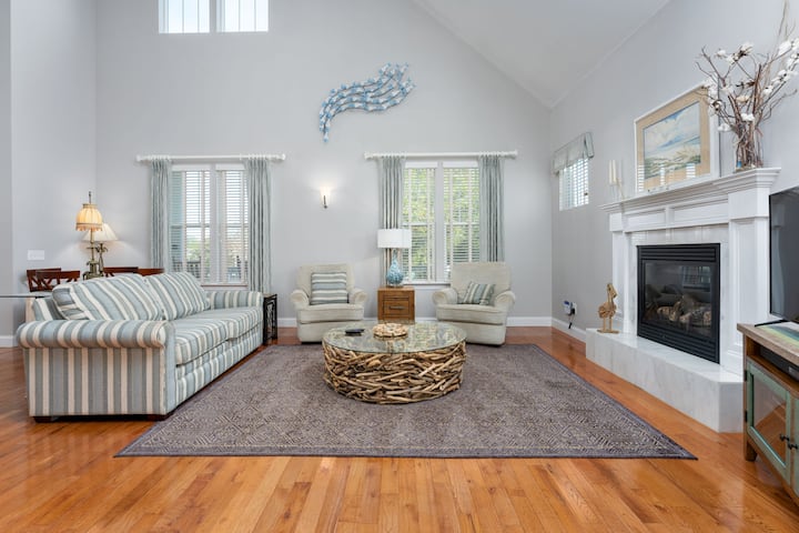 The Swell Life Your Carolina Beach Getaway! - Carolina Beach, NC