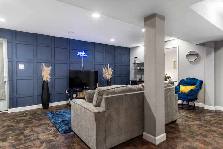 Upscale Stay Near Mgm & Harbor - Waldorf, MD