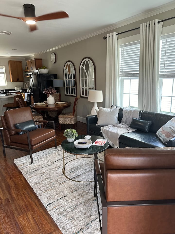 The Creole Chateau - New Iberia, LA