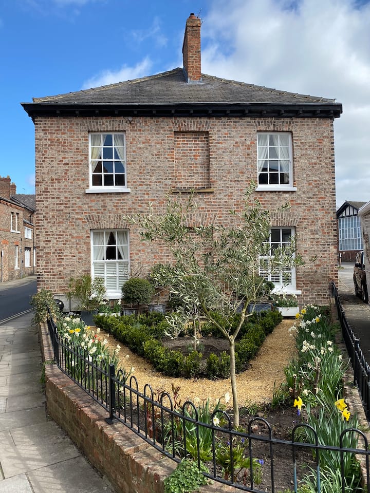The Walmgate Retreat - York