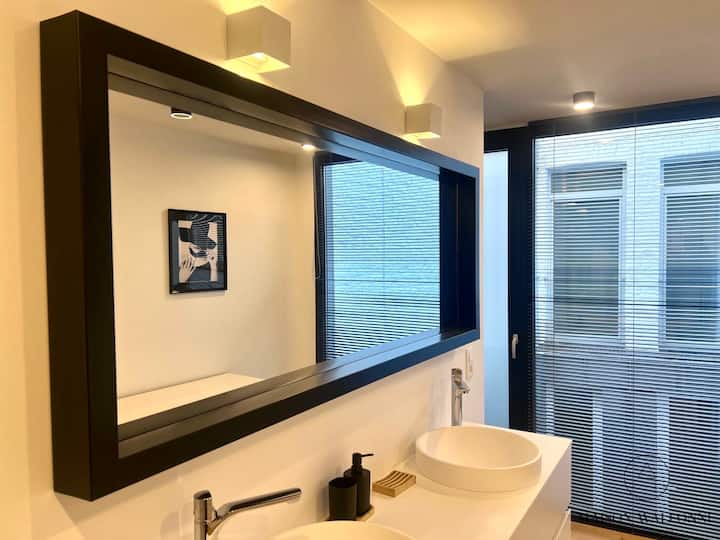 L'élégant Triplex - Appartement D'architecte - Saint-Nicolas, Belgique