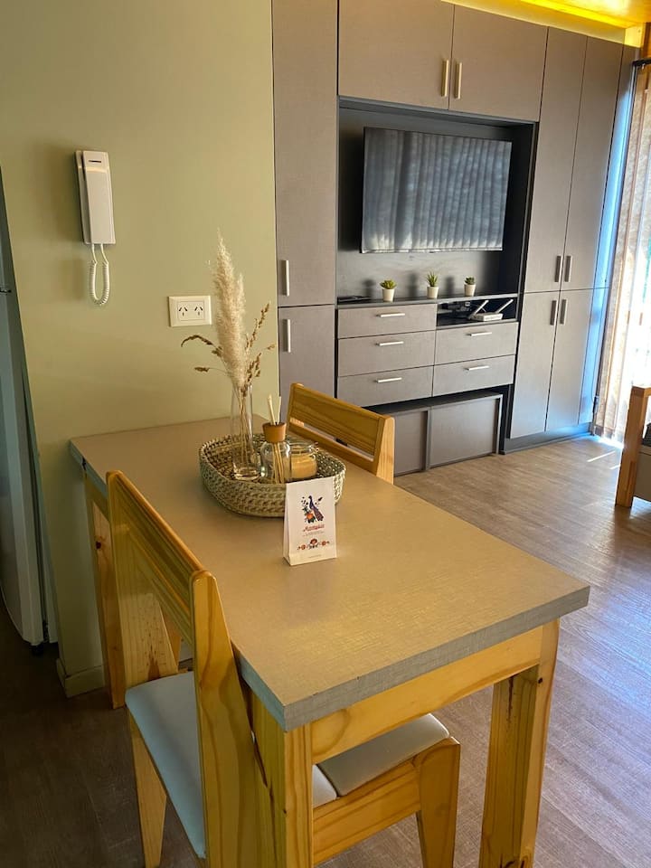 Ambiente Funcional Y Confortable - San Martin de los Andes