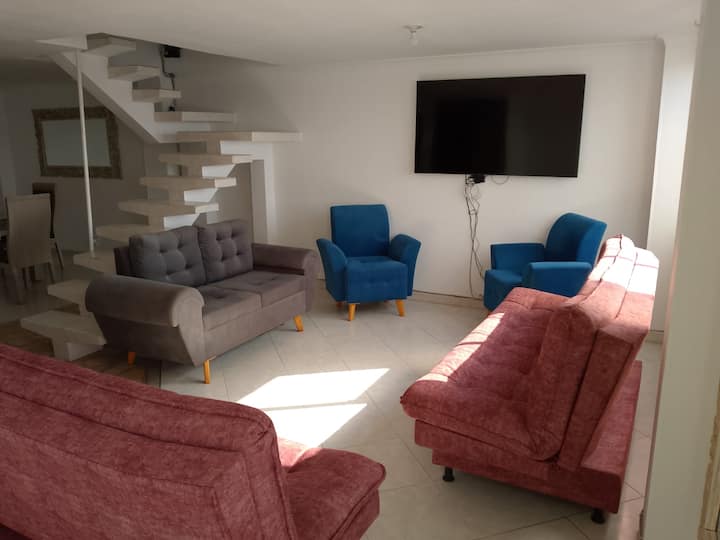 Penthouse Parque Sucre - 아르메니아