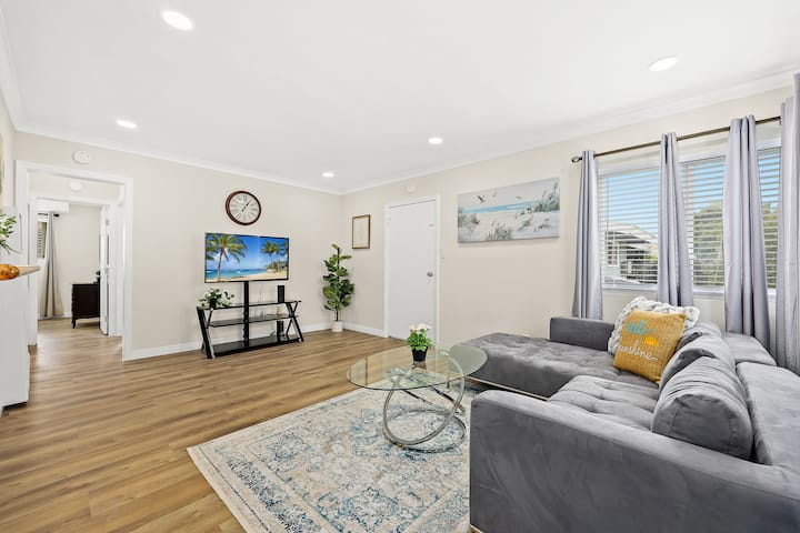 Cozy City Center 2br Apartment Near Los Angeles - Alhambra, CA