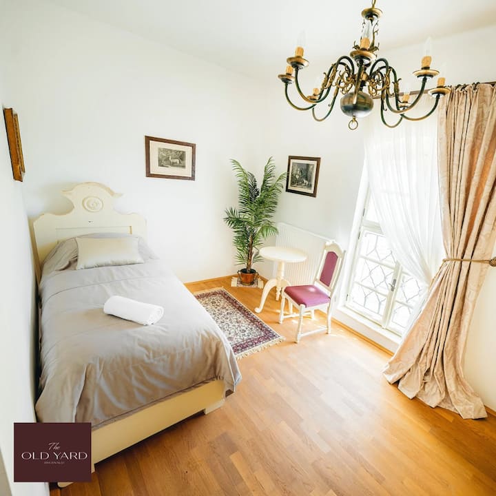 Zámek - Jednolůžkový Pokoj Luxury - Ostrava