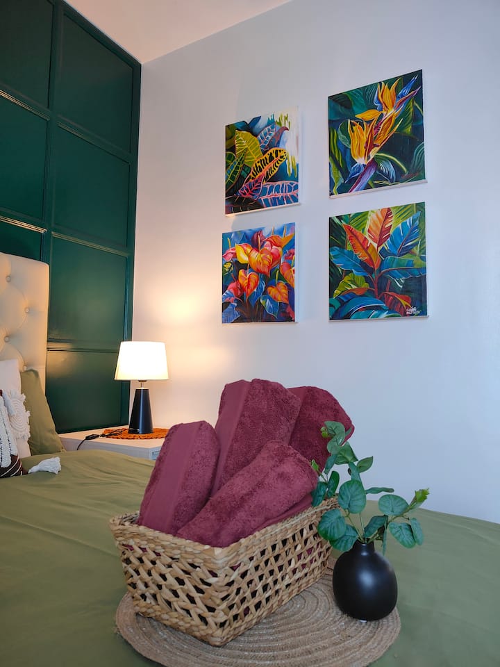 Greenville @ Mivela Studio With Pool+wifi+netflix - Cebú