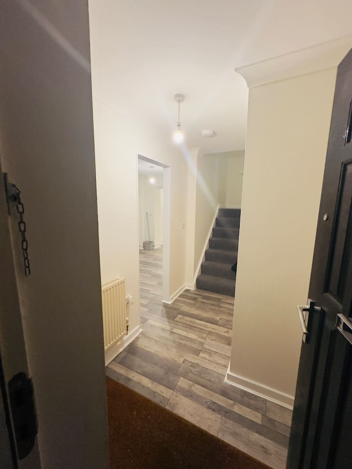 Beautiful Four Bedroom House - Ipswich