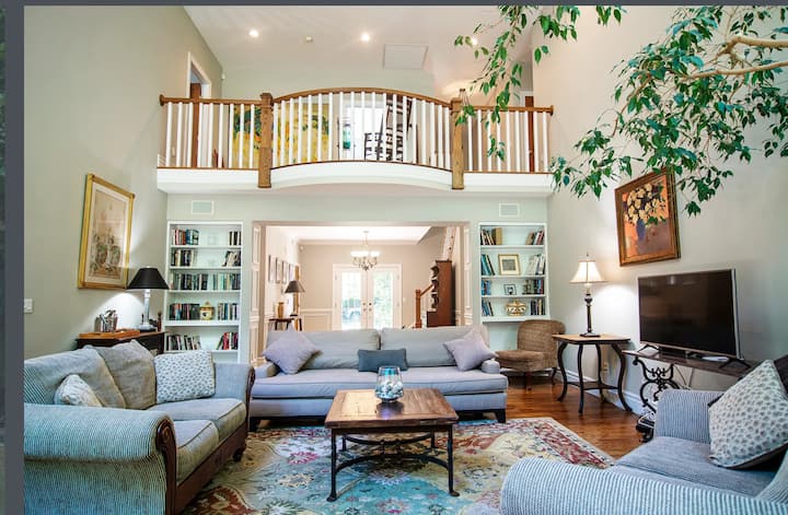 Live The Hamptons Life! - Sag Harbor, NY