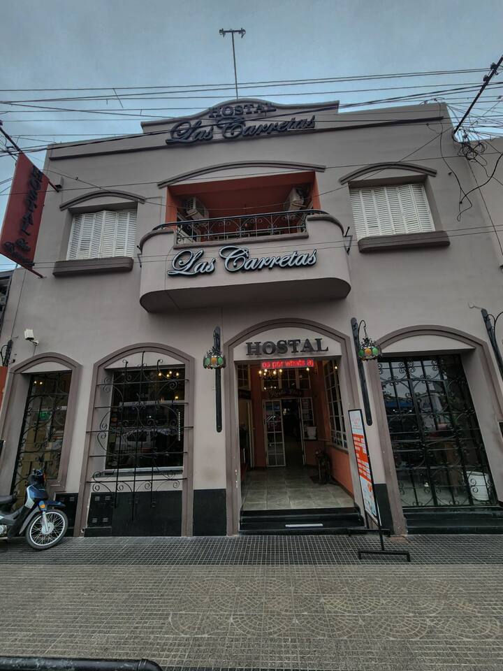 Hostal Las Carretas. Cerca De Todo - Provincia de Tucumán