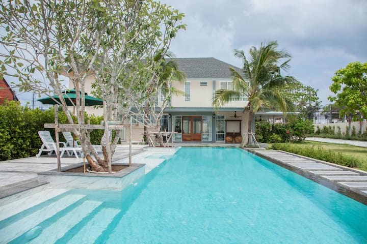 10 Bedroom Villa In The Tropical Garden Beachside - Phuket