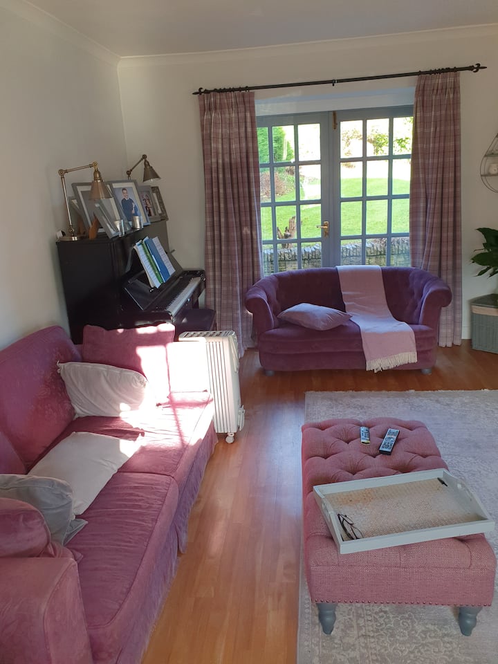 Family House - Melrose