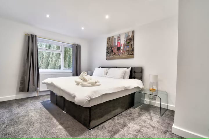 Lovely Kingsize Bedroom 2 Maldon - Maldon, UK
