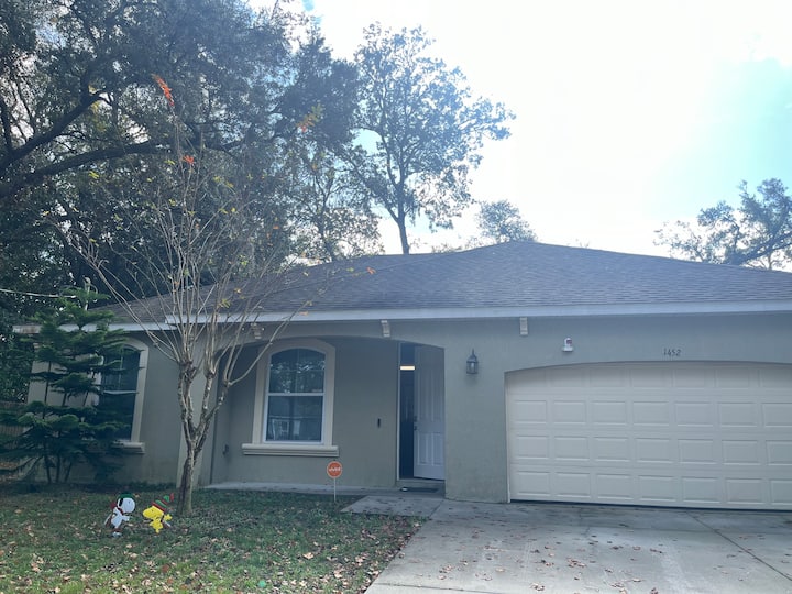 Cozy Home To Escape Your Routine - DeLand, FL