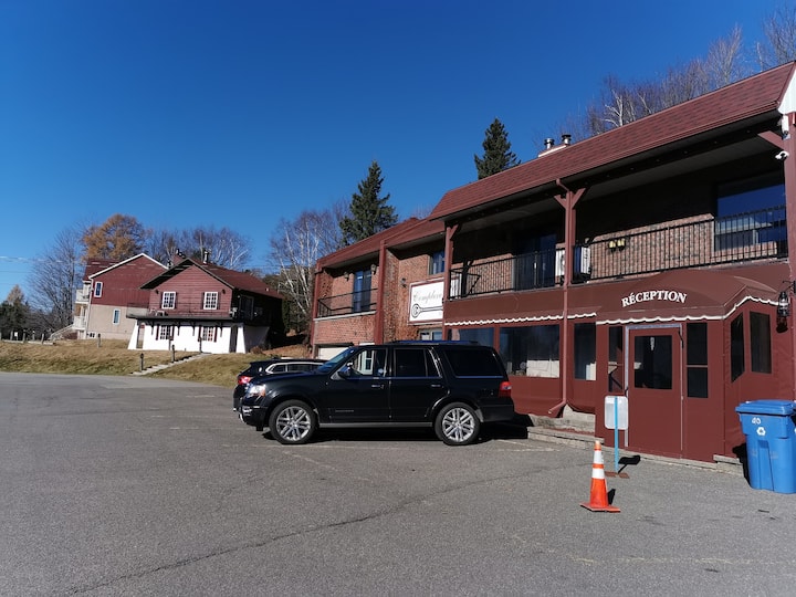 Chalet 3-minutes St-sauveur 5 Bedrooms 2bathroom - Mont-Gabriel, QC