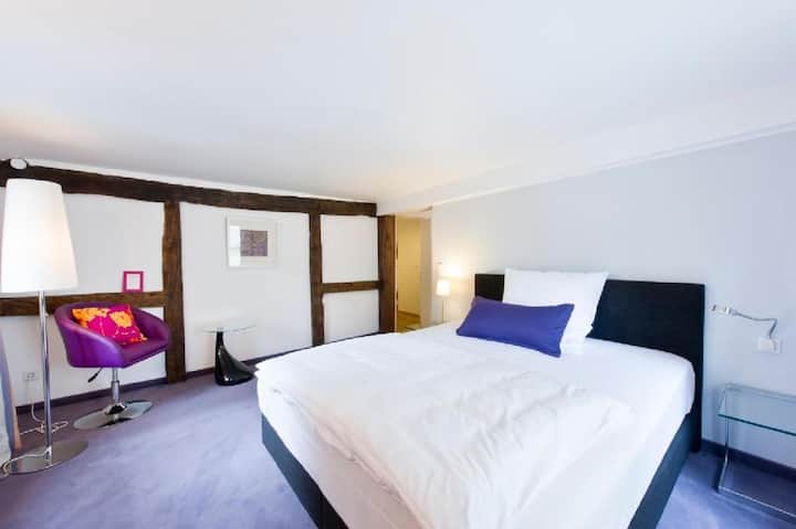 Pension Café Eisgold | Superior Dz - Düsseldorf