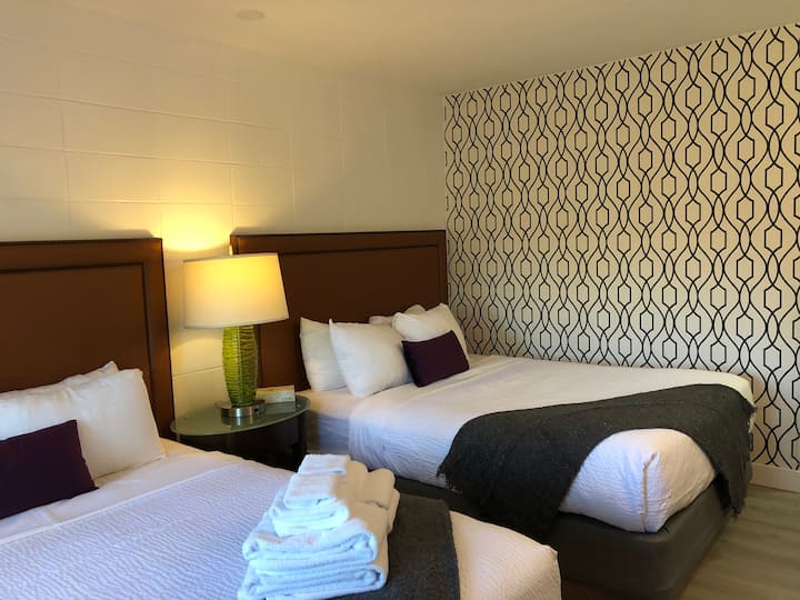 Chic Boutique Hotel Room In Nanaimo B - 나나이모