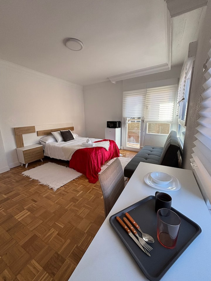 B5. Espectacular Y Amplia Habitación - Getafe