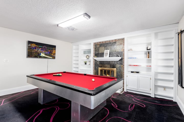 Your Las Vegas Pool House By Lv Strip And Airport - Las Vegas