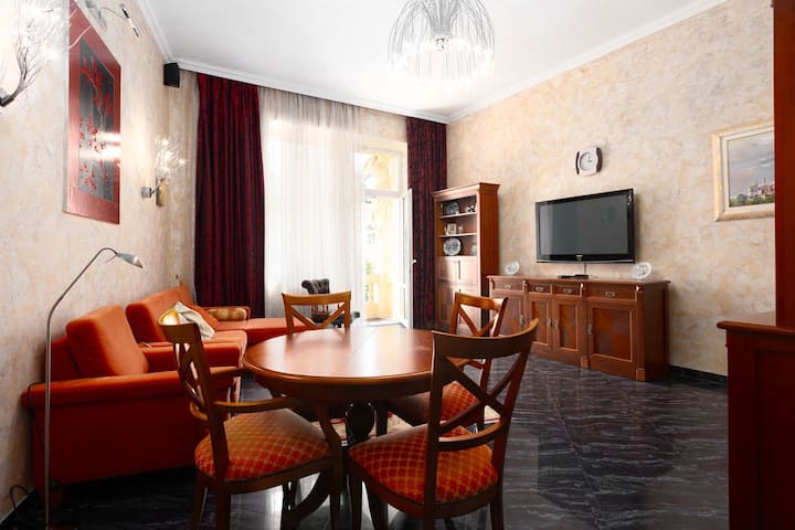 Apartment  Sissi With Home Sauna - Karlovy Vary