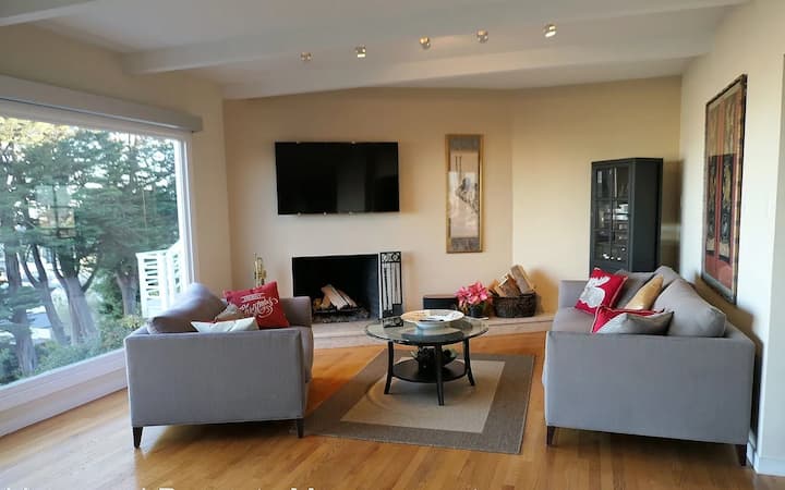 Home With A Grand View - San Francisco, CA