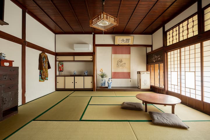 Late Edo Period Kominka Garden View - Takeo