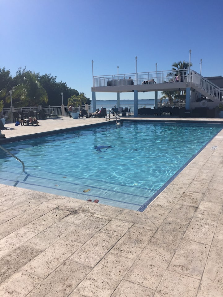 Key Largo Bayfront Resort 2/1 - Key Largo, FL