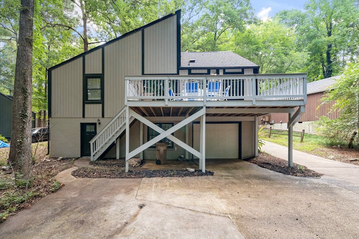 Cozy Private Basement With Local Coffee - Cary, NC