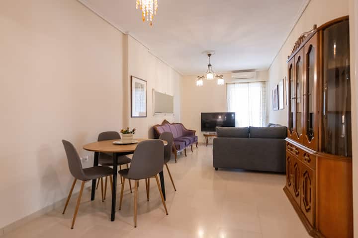 Modern Bay Apartment - Kalamata