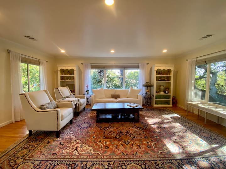 Foothills Hideaway - Santa Barbara, CA