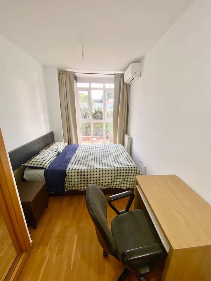 Habitacion Con Baño Privado - Alcobendas