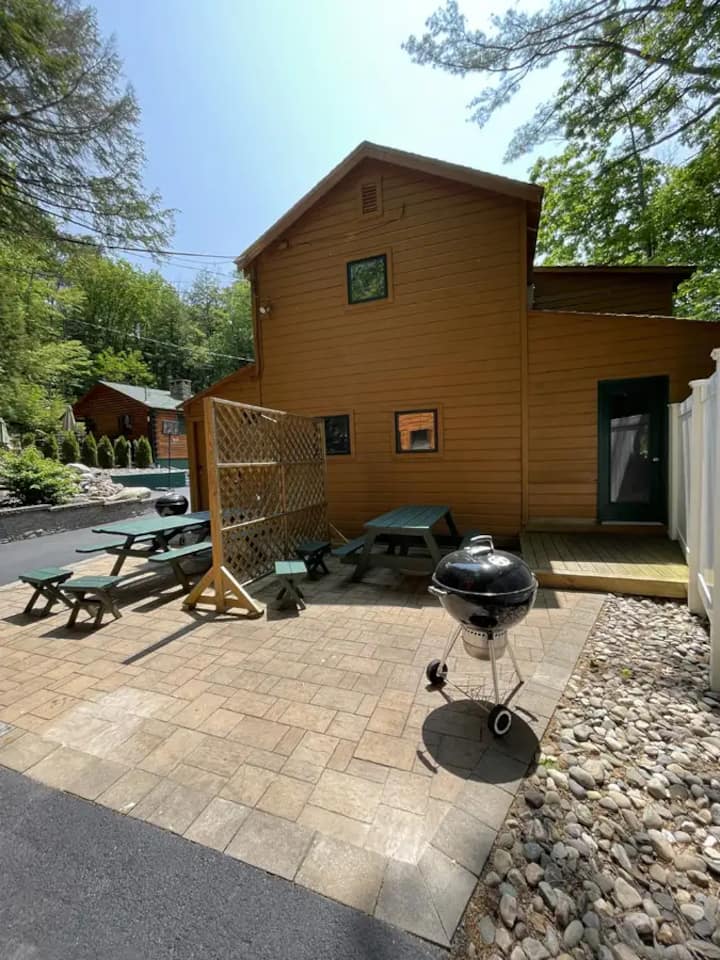 Woodlands Lodge (Unit #14) - Lake George, NY