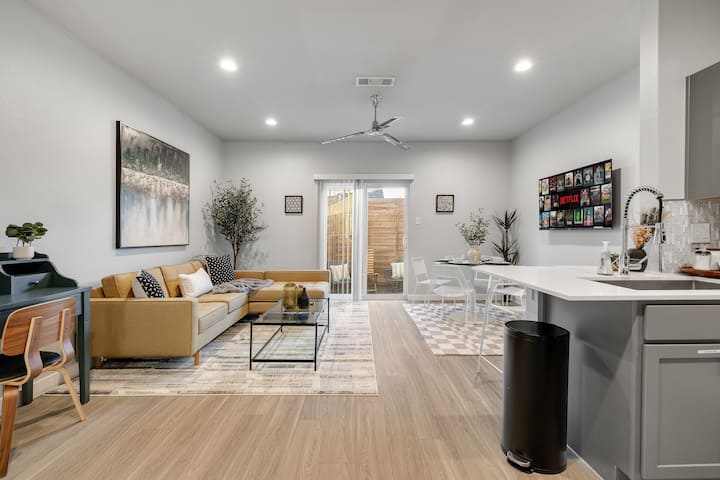 Luxury Stay In Heart Of Dallas! - Dallas, TX