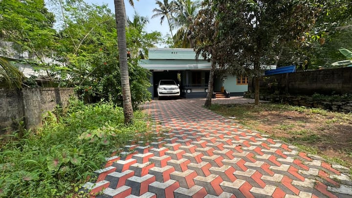 An Entire 2bhk Private Villa - Varkala
