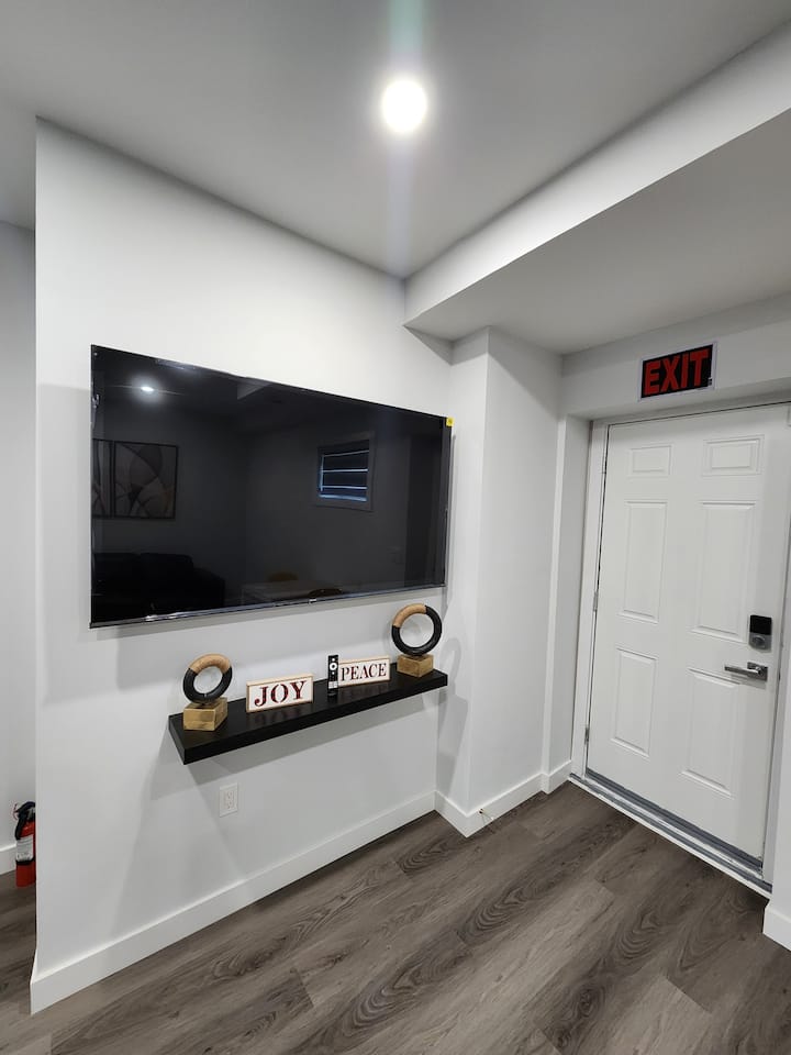 Luxurious 1 Bed & Free Parking - Winnipeg