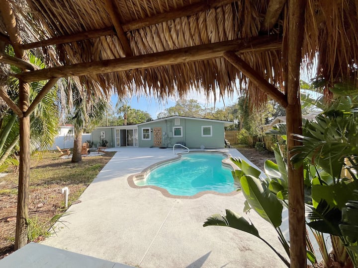 Pelican Eden - St. Petersburg, FL