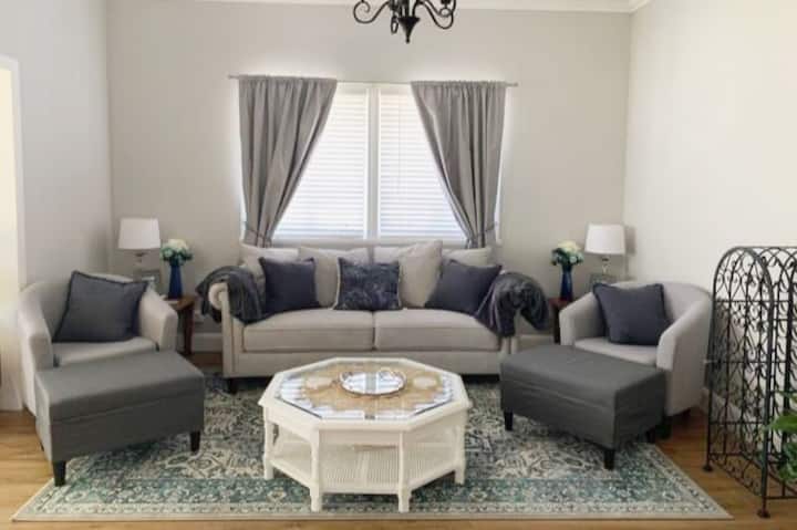 Granite Belt Country Cottage. - Stanthorpe