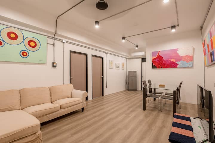 2bed 2bathroom 90㎡ 
Near Patpong Night Market - Bang Rak