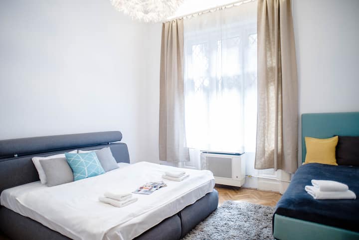 Very Central - Large - Cozy - Budapest