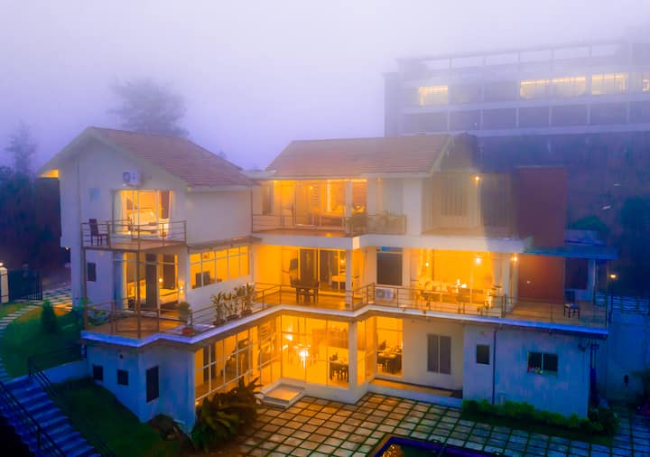Intimate Poolside Escape – Vagamon - Vagamon
